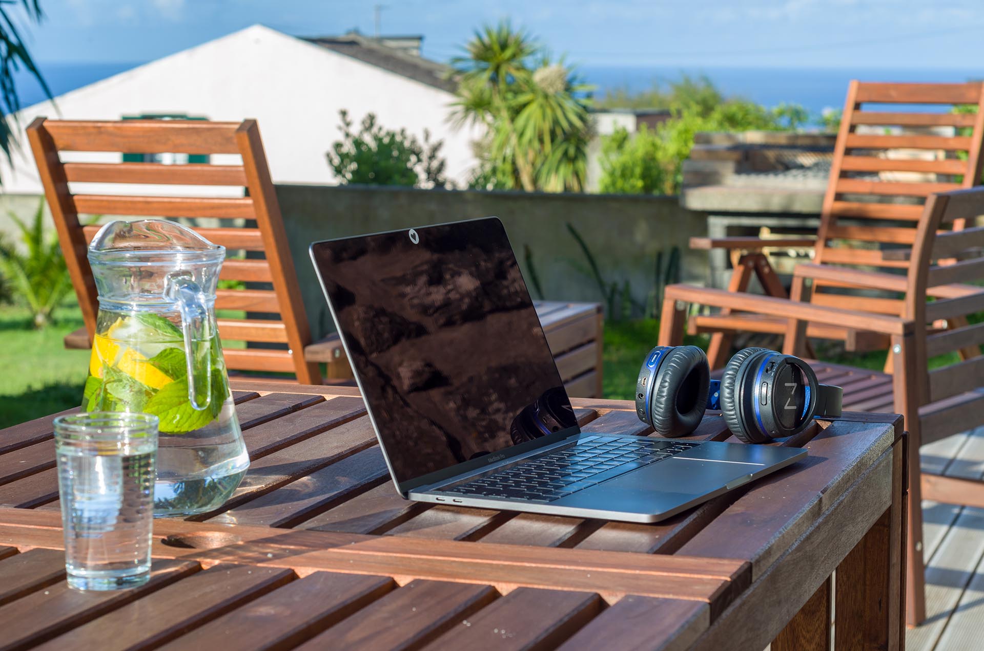 Who are Netguru Freelancers?